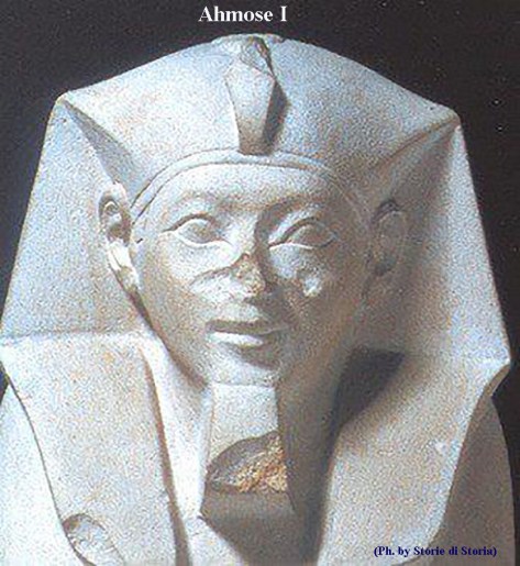 IL FARAONE AHMOSE E LA CACCIATA DEGLI HYKSOS – LA CIVILTA' EGIZIA